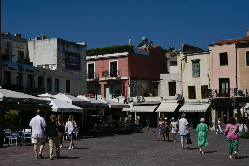 FTI: 80.000 τουρίστες αναμένονταν στην Κρήτη μέσω του τουριστικού κολοσσού που χρεοκόπησε ...